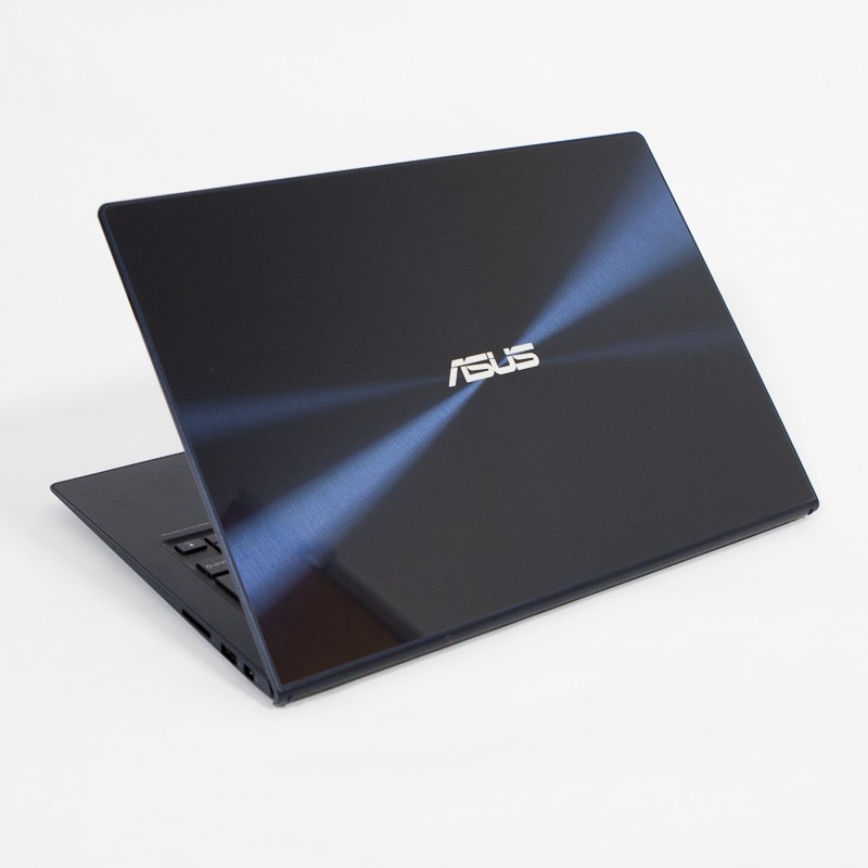 Recenze ASUS ZenBook UX301 – Sklo hraje prim | mobilenet.cz