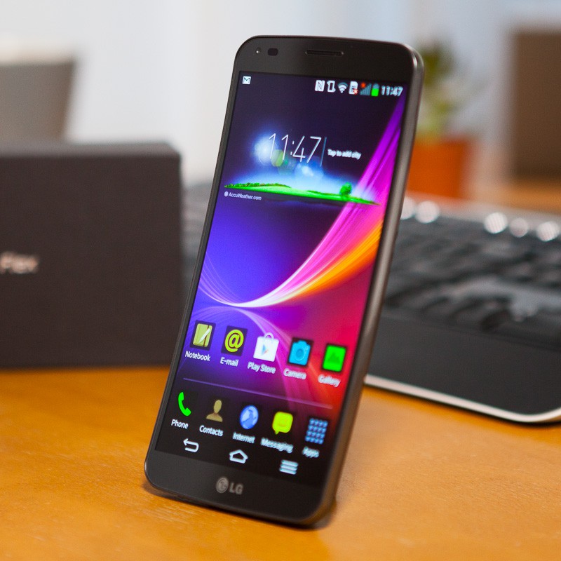 Jak rychle zmizí škrábanec z LG G Flex? Vyzkoušeli jsme to (video ...