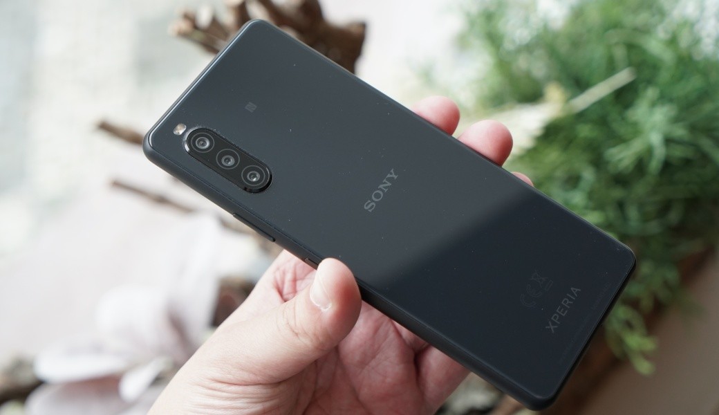 Recenze Sony Xperia 10 II – Jediný originál | mobilenet.cz