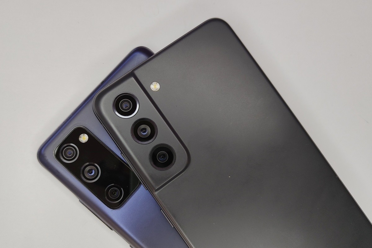 Samsung zřejmě zařízne řadu Fan Edition. Modelu Galaxy S22 FE se možná ...