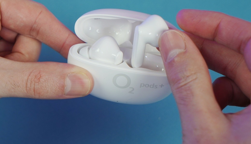 Recenze O2 Pods+ – Reparát s českou stopou | mobilenet.cz