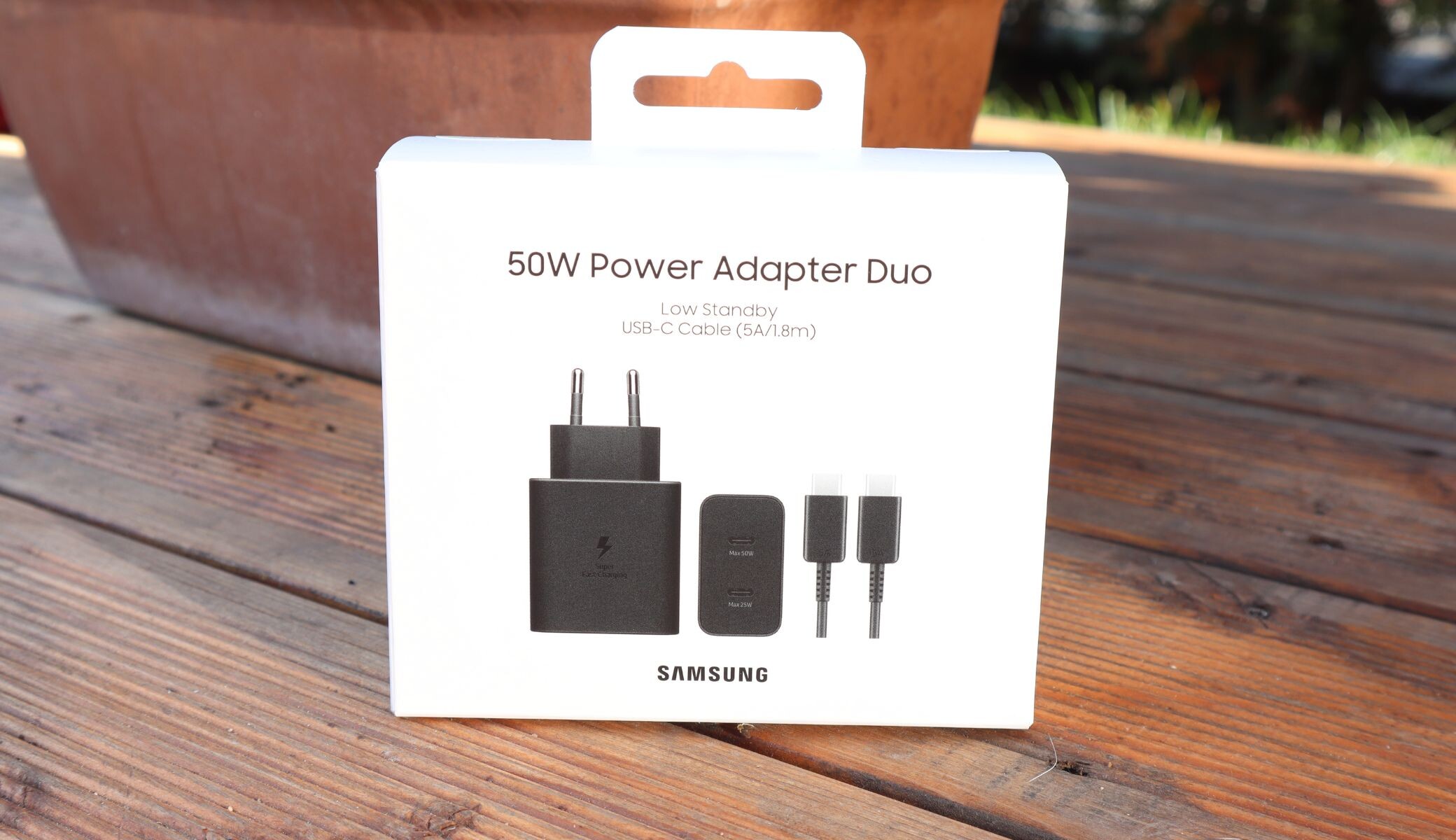 Recenze Samsung 50W Power Adapter Duo – Připraven do akce | mobilenet.cz