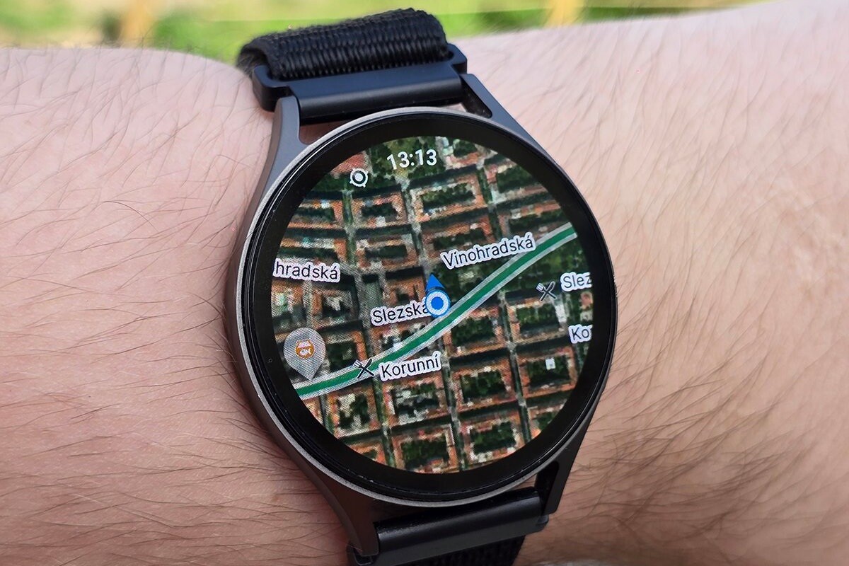 Mapy.com lze procházet už přímo na hodinkách s Wear OS | mobilenet.cz