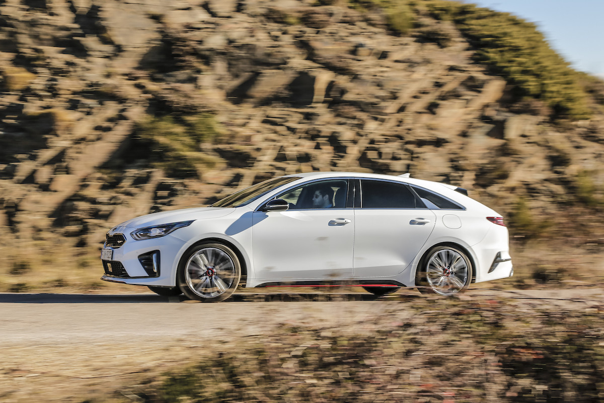 Kia ProCeed Shooting Brake vstupuje do Česka. Má zajímavý design i ...