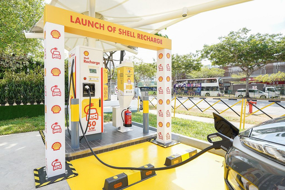 Shell představil první nabíječku Greenlots v Singapuru | fDrive.cz