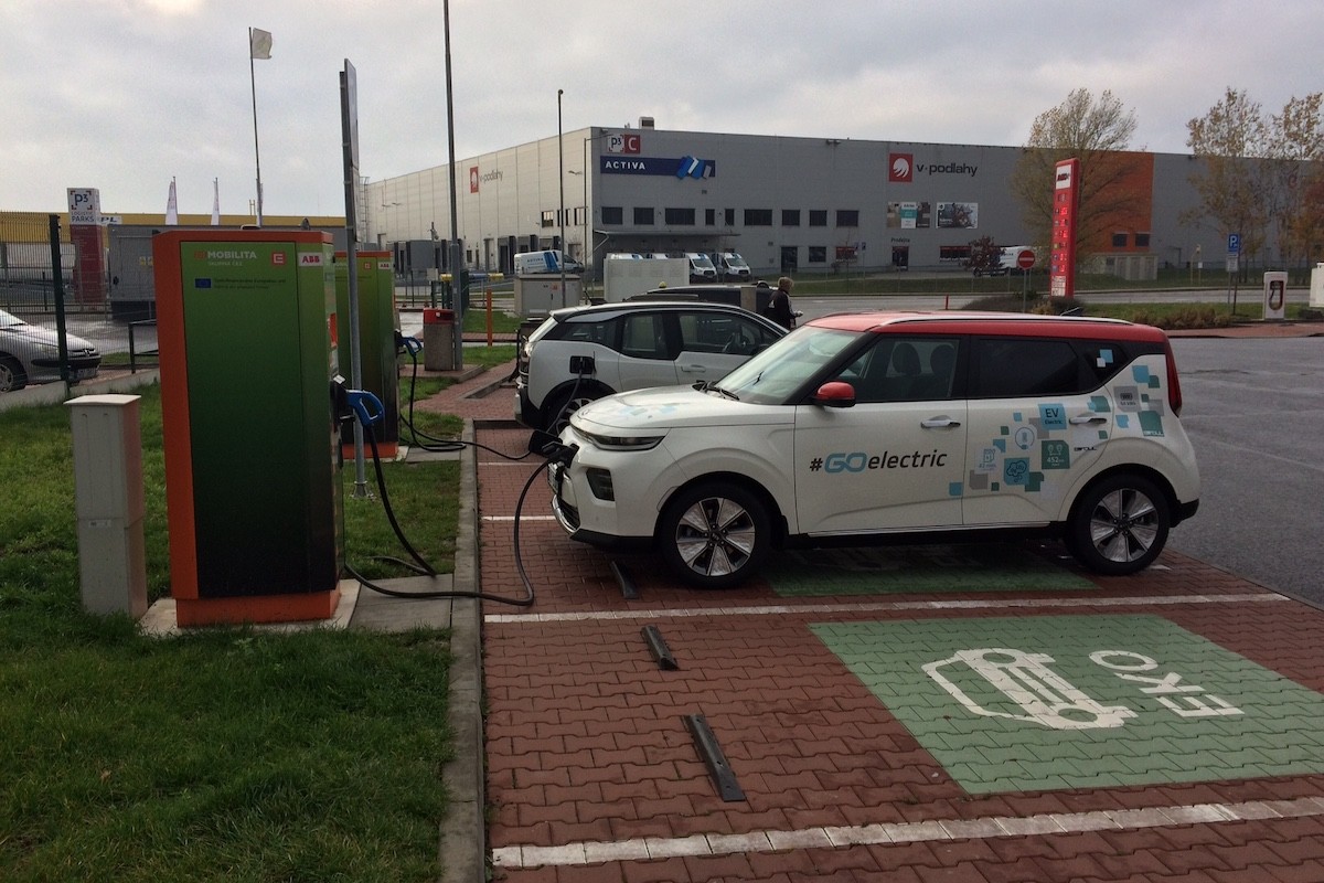 Evropská komise chce podpořit elektromobily, zvažuje odpuštění DPH ... Evropská komise chce podpořit elektromobily, zvažuje odpuštění DPH ...
