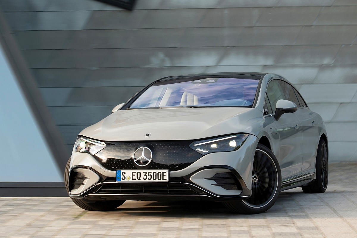 Mercedes prý chystá EQE Shooting Brake | fDrive.cz