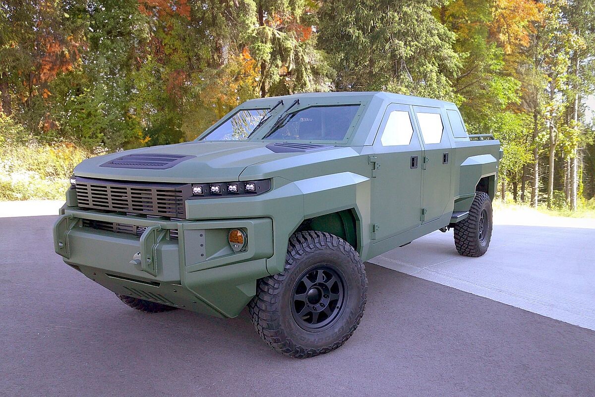 Nový „HUMVEE“ bude na elektřinu, když dojde, přijde ke slovu nafta ...