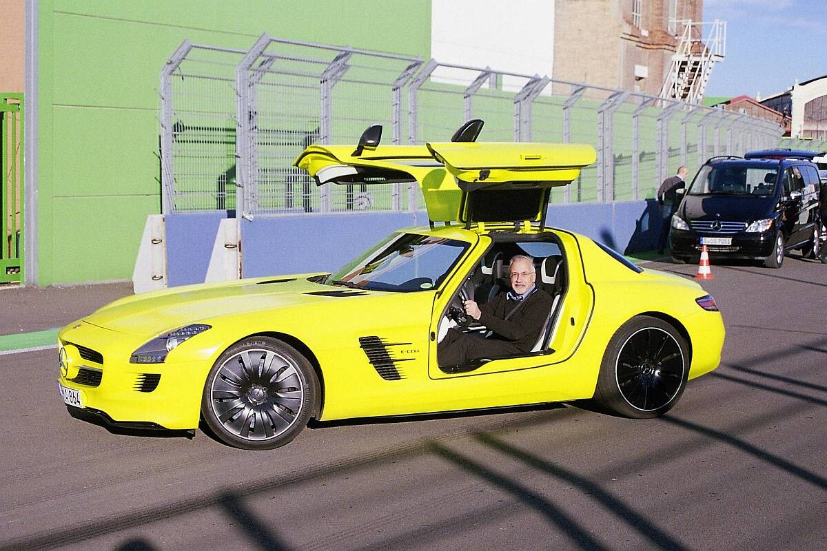Mercedes-Benz SLS AMG E-Cell – Elektromobily, které neznáte | fDrive.cz