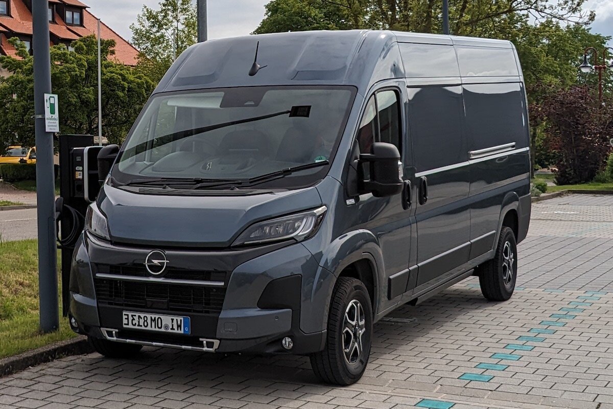 Specifikace Opel Movano Electric (2024) 3 500 L3H2 110 kWh | fDrive.cz