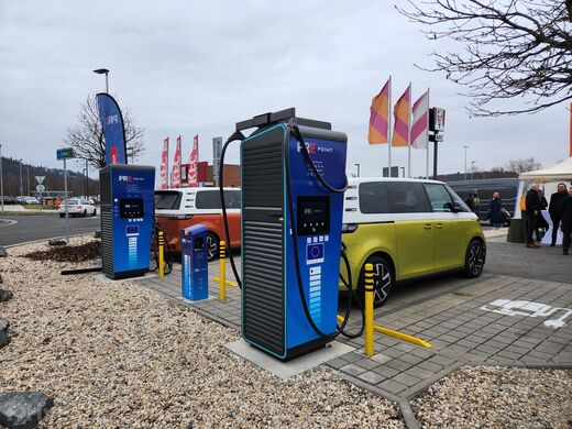 Nabíjecí stanice: PRE, Praha 5 - Velká Chuchle, Strakonická ul ...