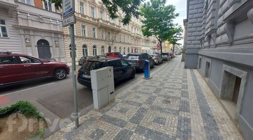 Nabíjecí stanice: PRE, Praha 5 - Smíchov, Zborovská | fDrive.cz