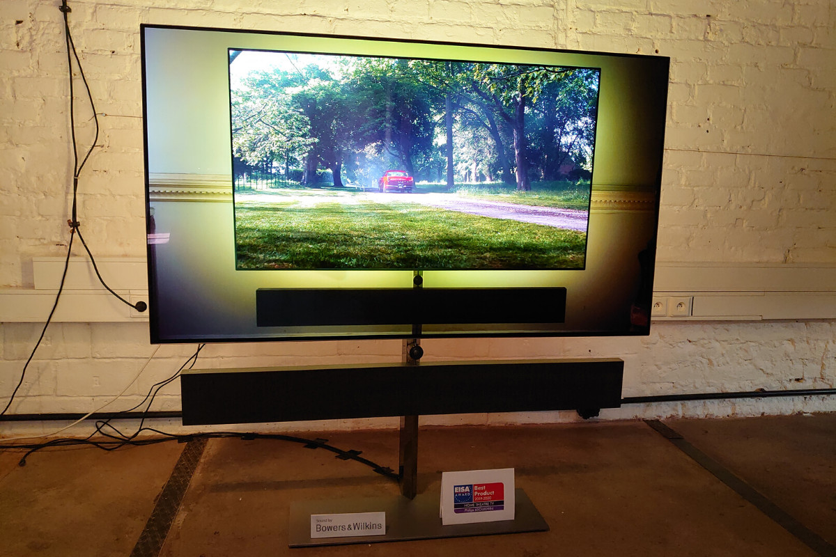 Společnost TP Vision představila nové řady OLED televizorů Philips ...